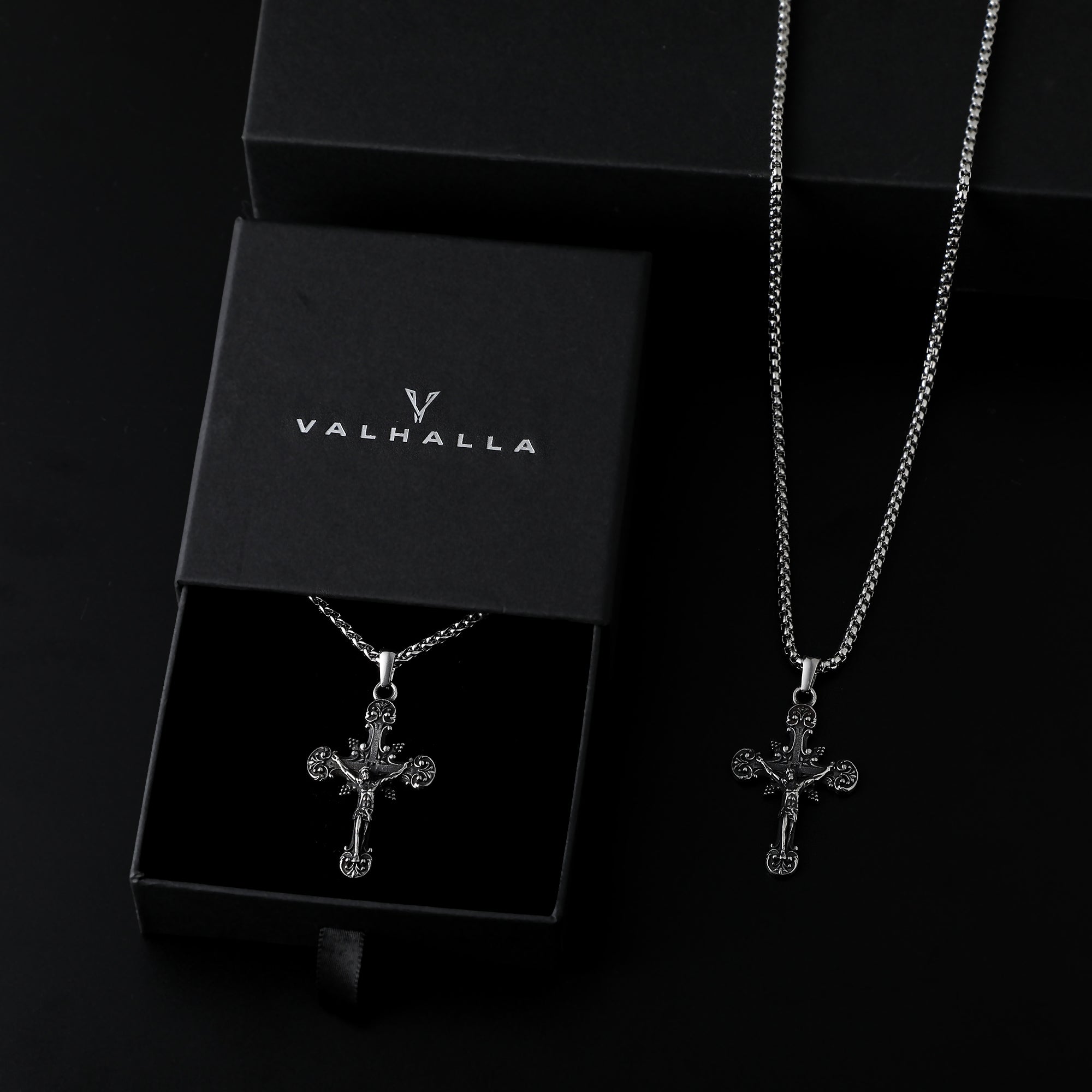 Jesus Suffering 316L Stainless Steel Cross Pendant exclusive at ...